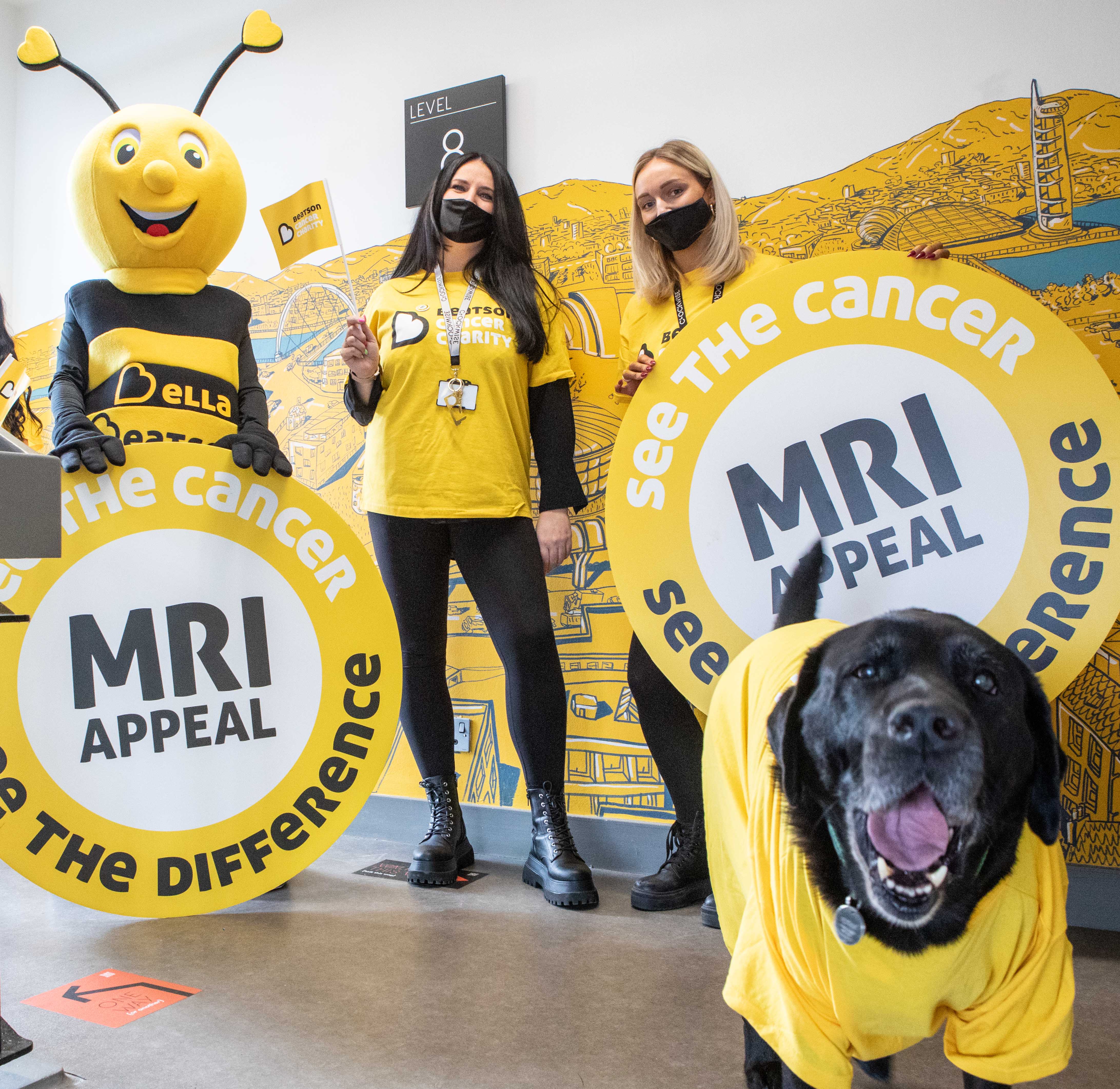 Bella The Bee from Beatson Cancer Charity, Buzzes around Glasgow to ...
