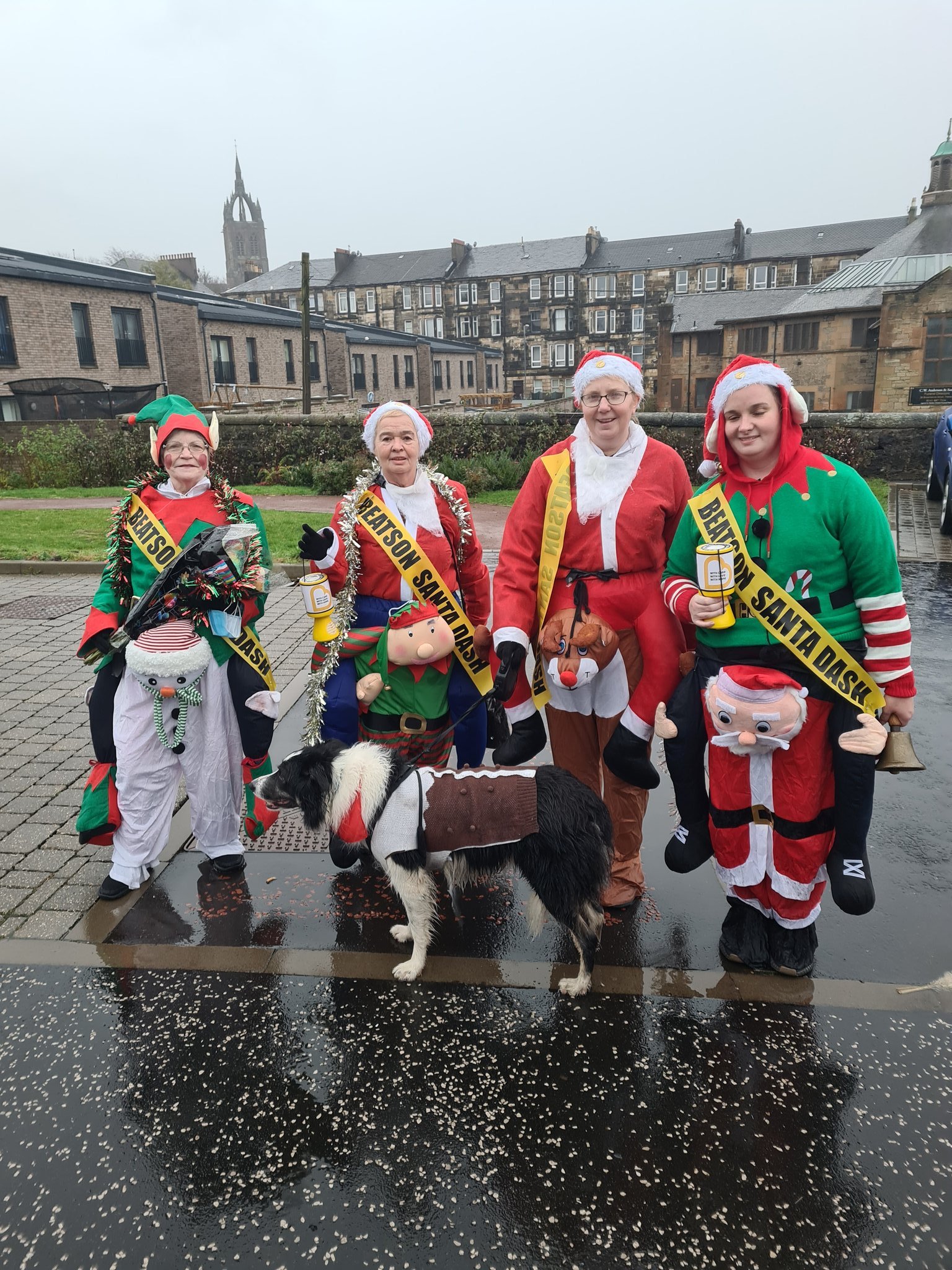 Santa Dash raises £30,000 for Beatson Cancer Charity | Beatson Cancer ...